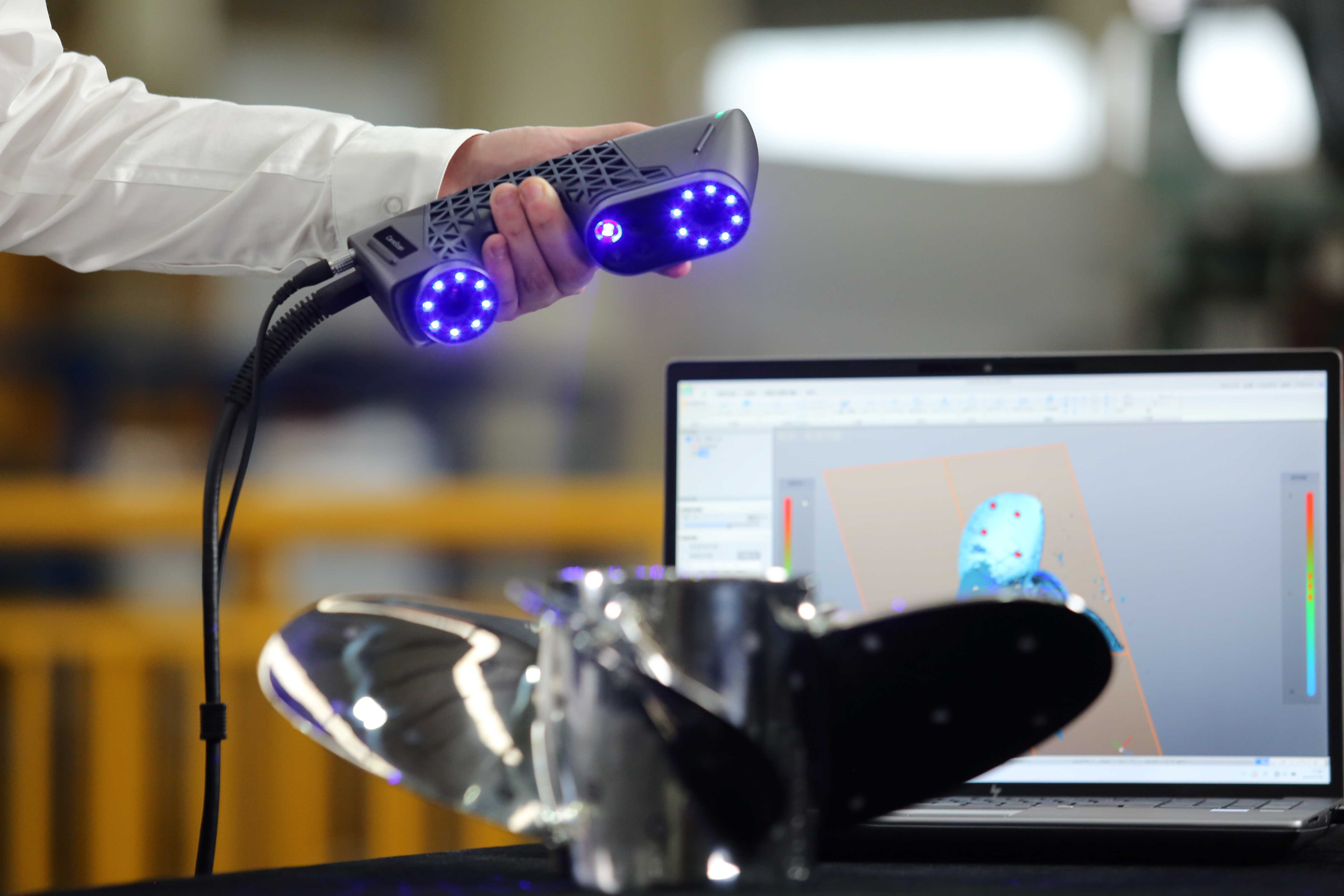 CereScan Smart Handheld Blue Laser 3D Scanner from China manufacturer ...